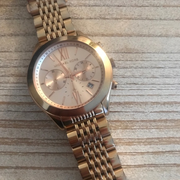 Michael Kors | Accessories | Michael Kors Rose Gold Womens Watch Needs ...